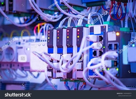 28 Imágenes De Un Interruptible Power System Imágenes Fotos Y