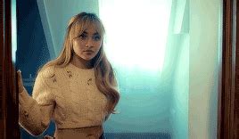 Sabrina Annlynn Carpenter Gif Icegif