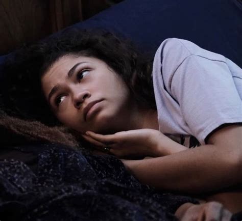 Pin By Manaiieilana On Euphoria Dancing Pose Zendaya Coleman Zendaya