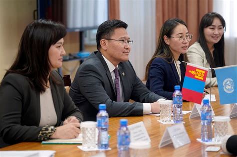 НҮБ ын хүн амын сангийн тэргүүн Халид Шарифийг хүлээн авч уулзлаа