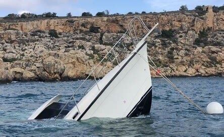 Poweryacht Mag Global Informative Motor Yacht Page Unattended Cabin