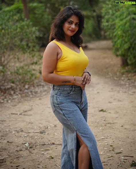 Malvika Tomar Wiki Biography Age Gallery Spouse And More