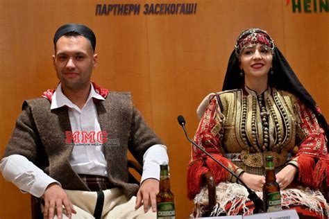 „Ќе бидам невеста во носијата на прабаба ми Докија“ Кои се Стефана и Даријан младоженците на