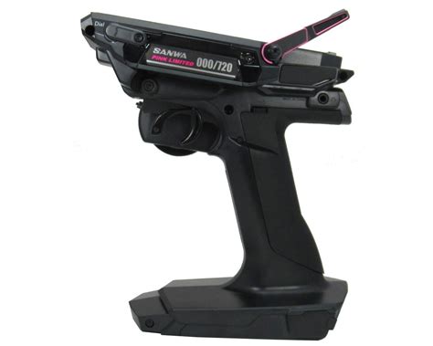 Sanwa Airtronics Limited Edition M17 FH5 4 Channel 2 4GHz Radio System Pink SNW101A33063A