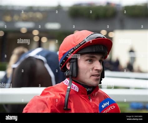 Jockey Jonathan England Fotos Und Bildmaterial In Hoher Auflösung Alamy