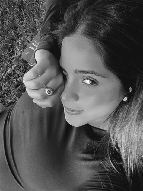 María Fernanda Ortiz Portales Un Pedazo Del Universo Que Llevamos Dentro Revista Vislumbre