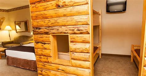 Great Wolf Lodge Rooms Wolf Den