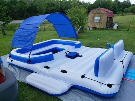Pool House Large Capacity Inflatable Party Boat · Mavigadget