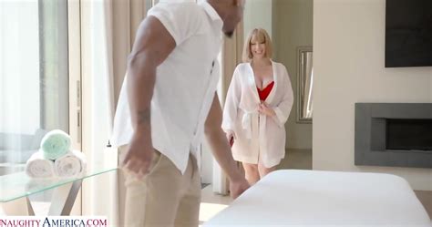 Seduce By A Cougar Sara Jay Eporner