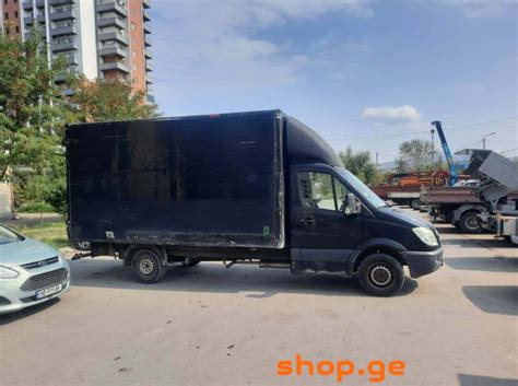 ავეჯის და სხვადასხვა ტვირთების გადაზიდვა