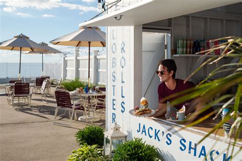 Jacks Shack In Greenport Casual Poolside Dining And Delicious Bites