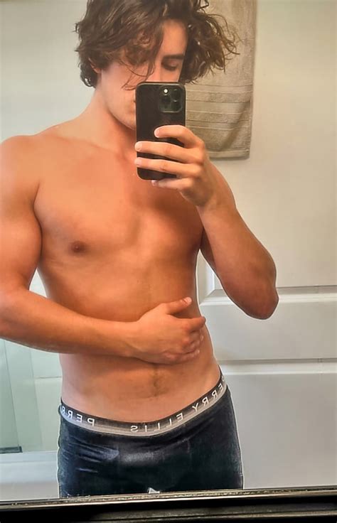 Montgomery Clift With Rock Hudson R Celebritybulge