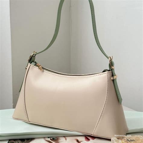 کیف دوشی زنانه مدل پنتی