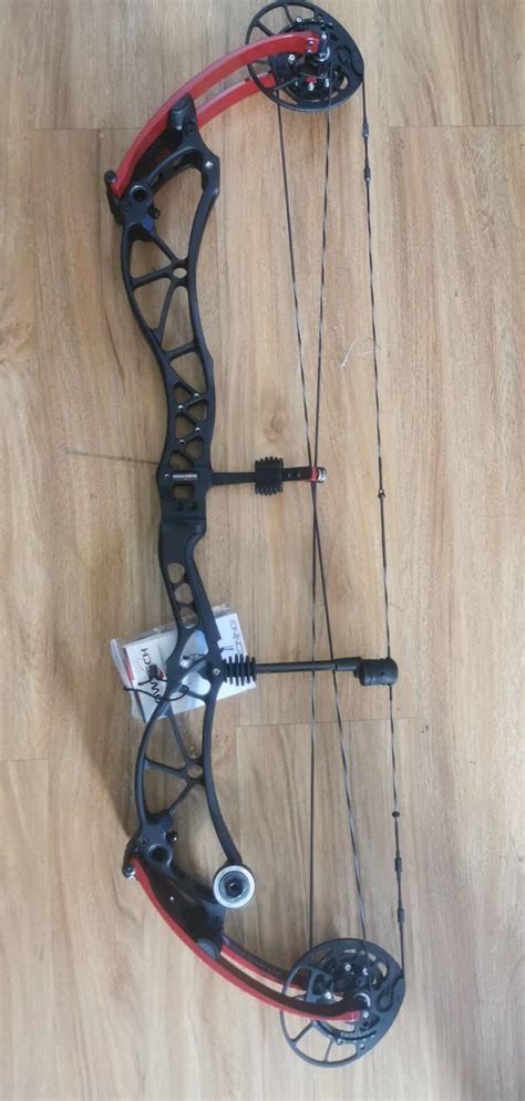 Bowtech Reckoning Compound Bow Custom Redblack 60 Rh