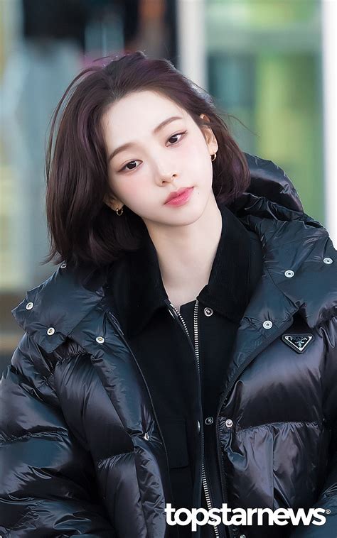 에스파 카리나 단발 변신 후 첫 공식 석상…밀라노 패션위크 프라다 쇼 참석 [스타일 Hd] 최규석 기자 톱스타뉴스 엔터 가요