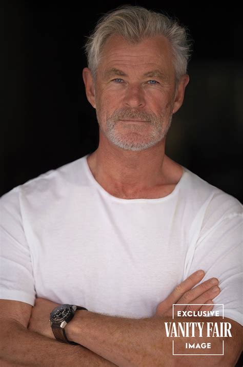 Do You Recognize This Man Its Chris Hemsworth Vanity Fair