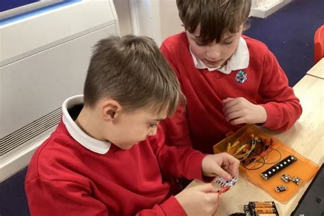 Year 5s Crumble Coding Computer Workshop Broadbent Fold Nursery