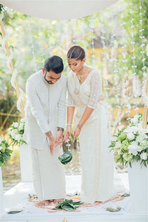 Poruwa Ceremony Wedding Picture Poses Wedding Traditional Wedding Decor