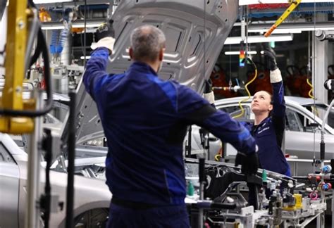 ЕКСПЕРИМЕНТ ВО ГЕРМАНИЈА Звучи како бајка помалку работа за иста плата во 45 фирми почнува