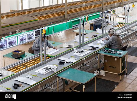 laptop assembly line