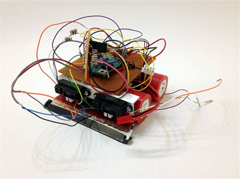 RoboSlave Working Mini Sumo Robot