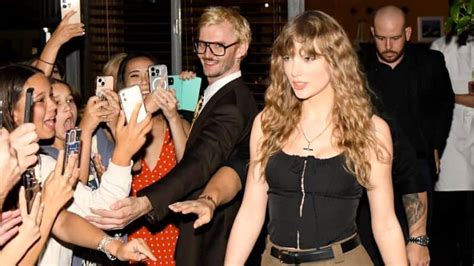 Taylor Swift Surprises Diners At Sydney Restaurant During Low Key Evening