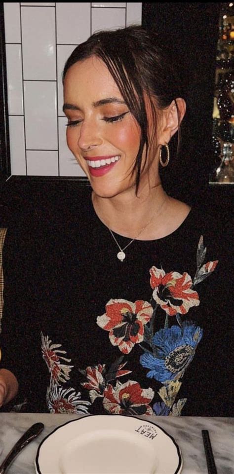 Danielle Dindak Wlwt Cincy R Hot Reporters