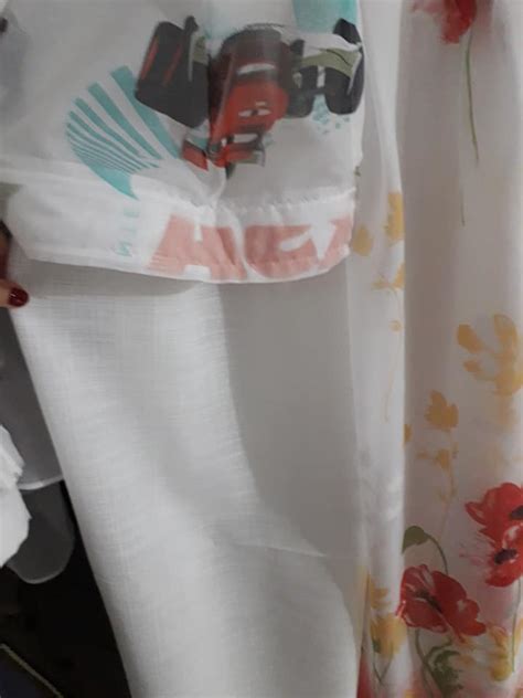 ფარდები მეორადი ტანსაცმელი