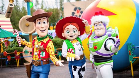 Meet The Toys In Toy Story Land Character Meet Walt Disney World Resort