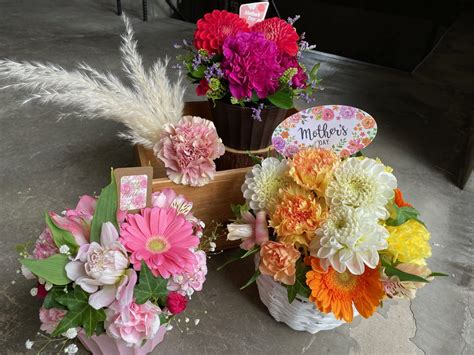 花徳フローリスト 佐世保の花屋さん｜お祝い・お見舞いの花｜お供え・お悔やみのお花