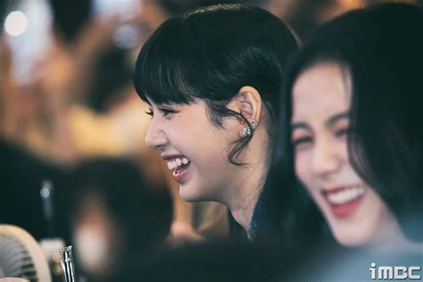 [포토] 블랙핑크 로제 리사 지수 제니 팬싸 셧다운~