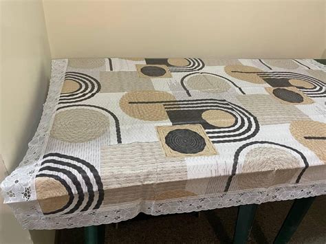 Скатертина на розкладний стіл Tea Tree Therapy клейонка на флізеліні 110х140 см тканинна щільна