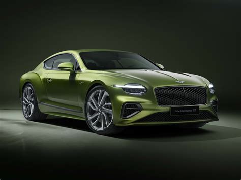 Сравнение Bentley Continental Gt и Lamborghini Temerario по