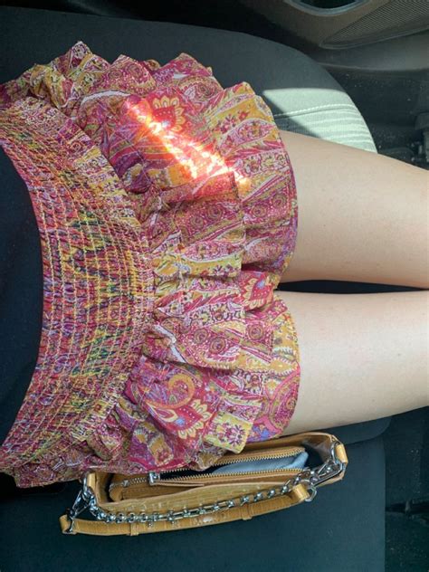 Pin By Che On Inspo Fashion Outfits Stylish Outfits Fashion Inspo