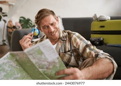 6 Hundred Man Reading Map Confused Royalty Free Images Stock Photos Pictures Shutterstock
