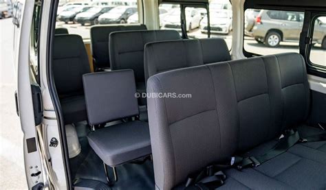 جديدة تويوتا هاياس Toyota Hiace 2 5l Diesel Std Mt 14 Set My2024 2024