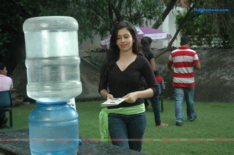 Sambhavi Actress Photoimagepics And Stills 91813