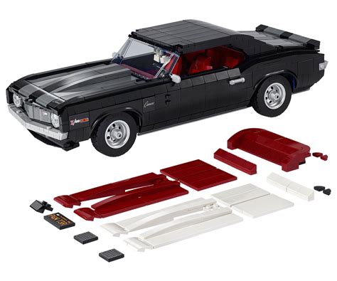 Игрален комплект конструктор ЛЕГО Icons 10304 - Chevrolet Camaro Z28 ...