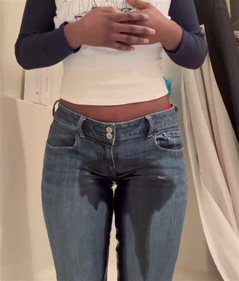 Black Girl Peeing Her Jeans Thisvid Com