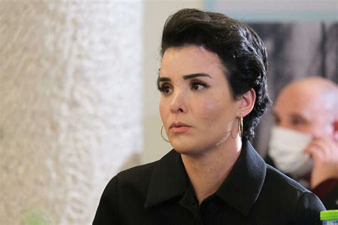 יוצאת לחיים חדשים שירה איסקוב חובקת זוגיות חדשה ישראל היום