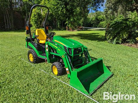 2018 John Deere 1025r Mfwd Compact Utility Tractor W 120r Loader