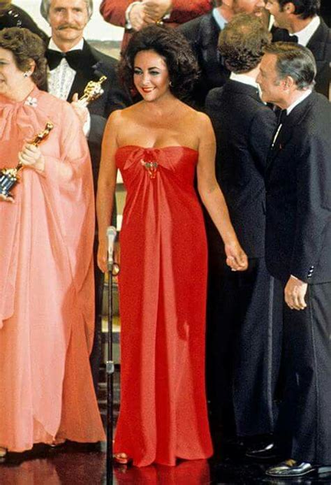 Pin By Sally Hansen On Elizabeth Taylor Elizabeth Taylor Style