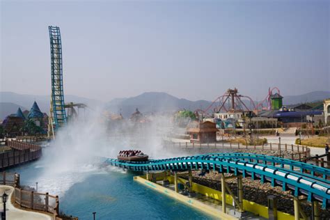 시속 100㎞ 롤러·워터코스터무중력 체험 짜릿 서울경제