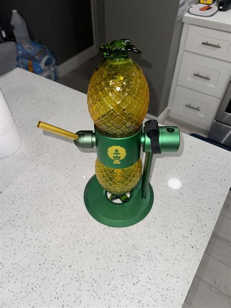 Stundenglass Gravity Bong For Sale W Top Of The Line Accessories And Im