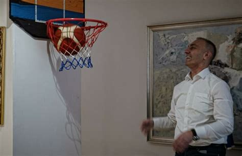 „Не ги бива“ вели Груби за државните антикорупционери Слободен печат