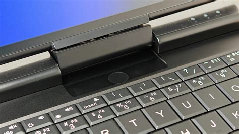 One Netbook A1 Proレビュー。usb4やシリアルポート搭載の多機能umpc Androplus