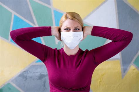 220 Febre De Lassa Fotos De Stock Imagens E Fotos Royalty Free Istock