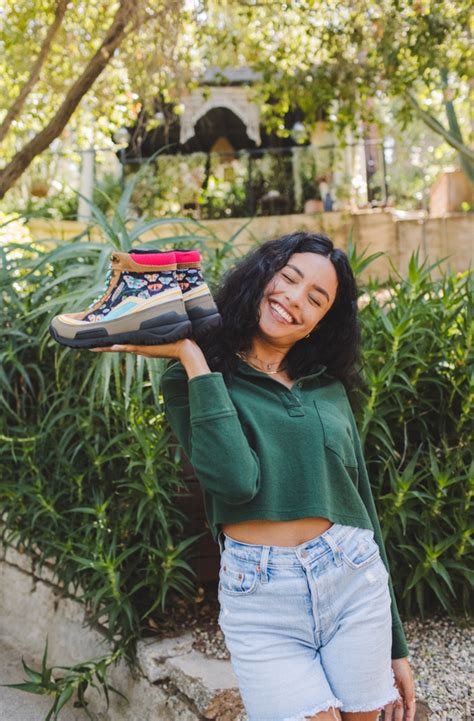 Flutterby Trekk Boot Inkkas Global Footwear