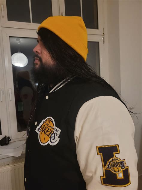 can anybody give me the recipe for my own avatar i suck at it r