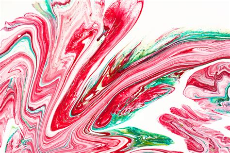 손으로 그린 배경 분홍색 흰색 노란색 혼합된 아크릴 물감 액체 대리석 텍스처입니다 적용 디자인 포장 라벨 명함 현수막 커버 섬유 및 장식 인테리어 대리석 효과에 대한 스톡